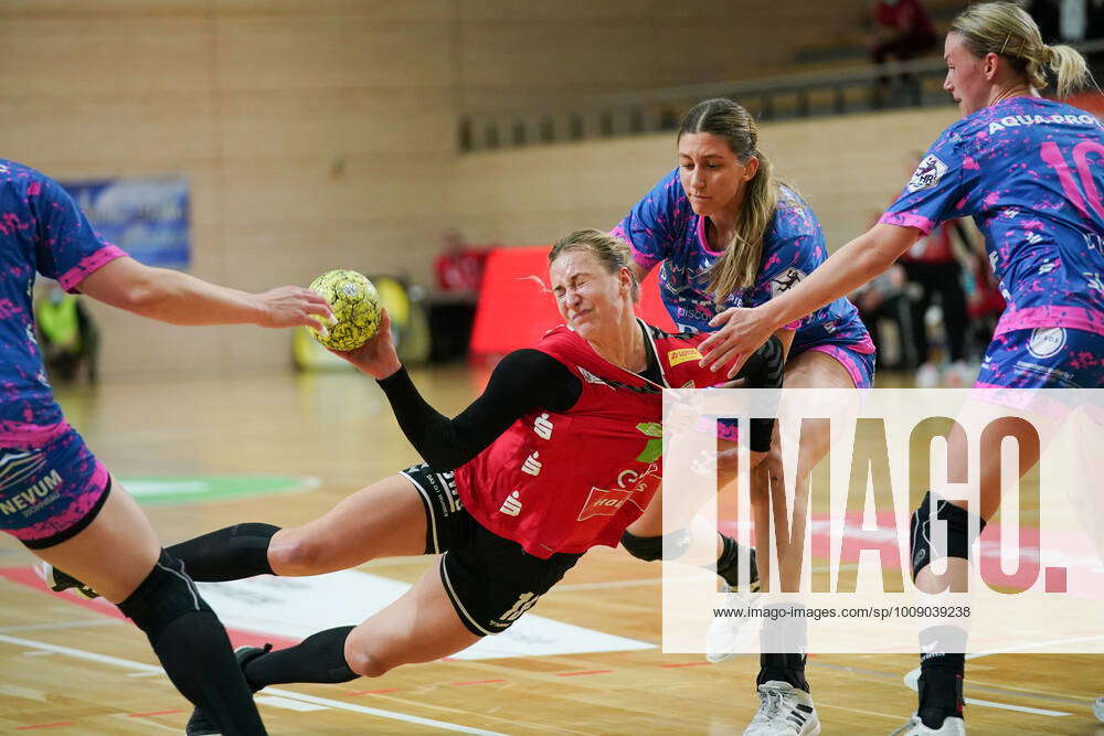 Lea Gruber Halle, 19 , Anna Albek Metzingen, 11 , Lena Sophia ...