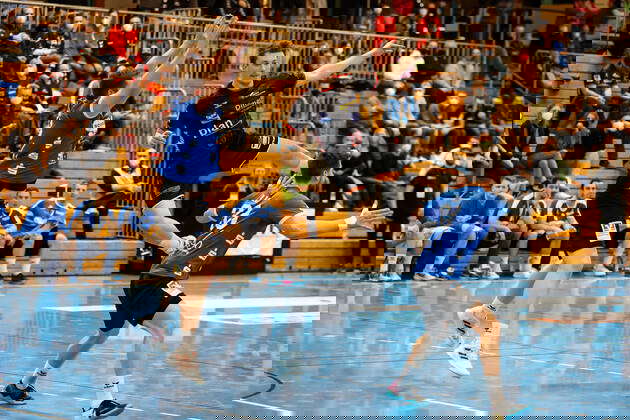 Handball 3 Liga TuS Fuerstenfeldbruck VfL Pfullingen 15 01 2022 Yannick ...