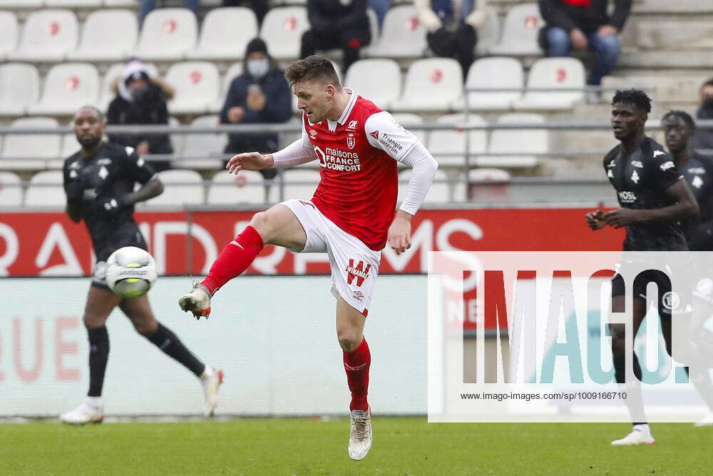 Thomas Foket (Reims) FOOTBALL : Reims Vs Metz - Ligue 1 - 16 01 2022 ...