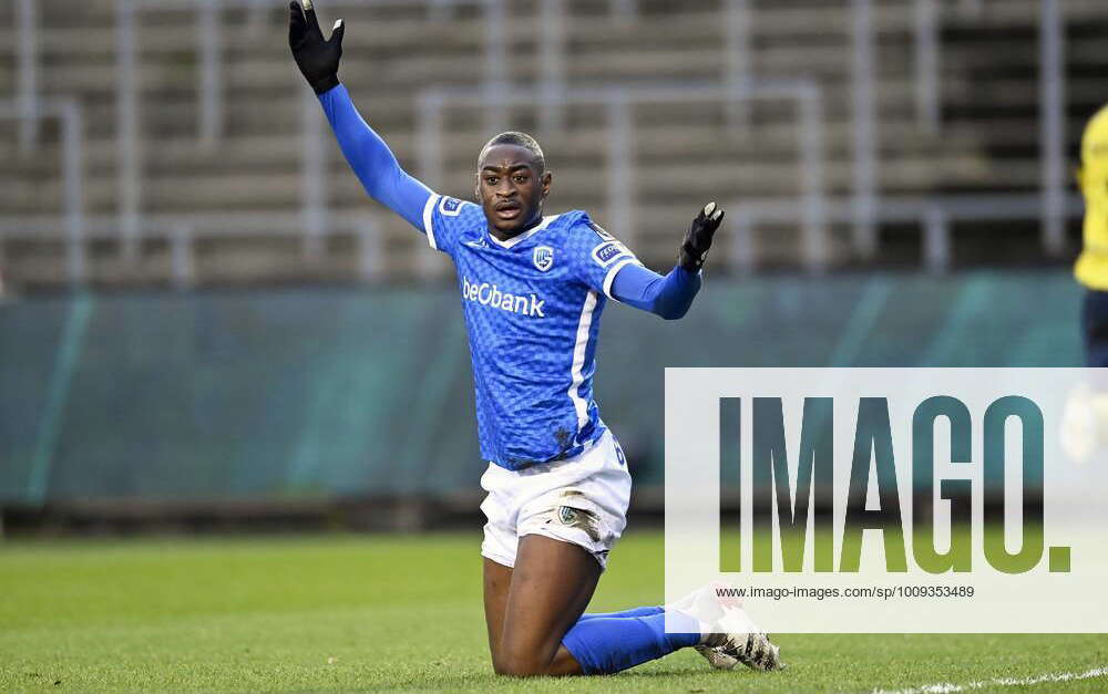 BRUSSELS, BELGIUM - JANUARY 23 : Sadick Mujaid defender of KRC Genk ...