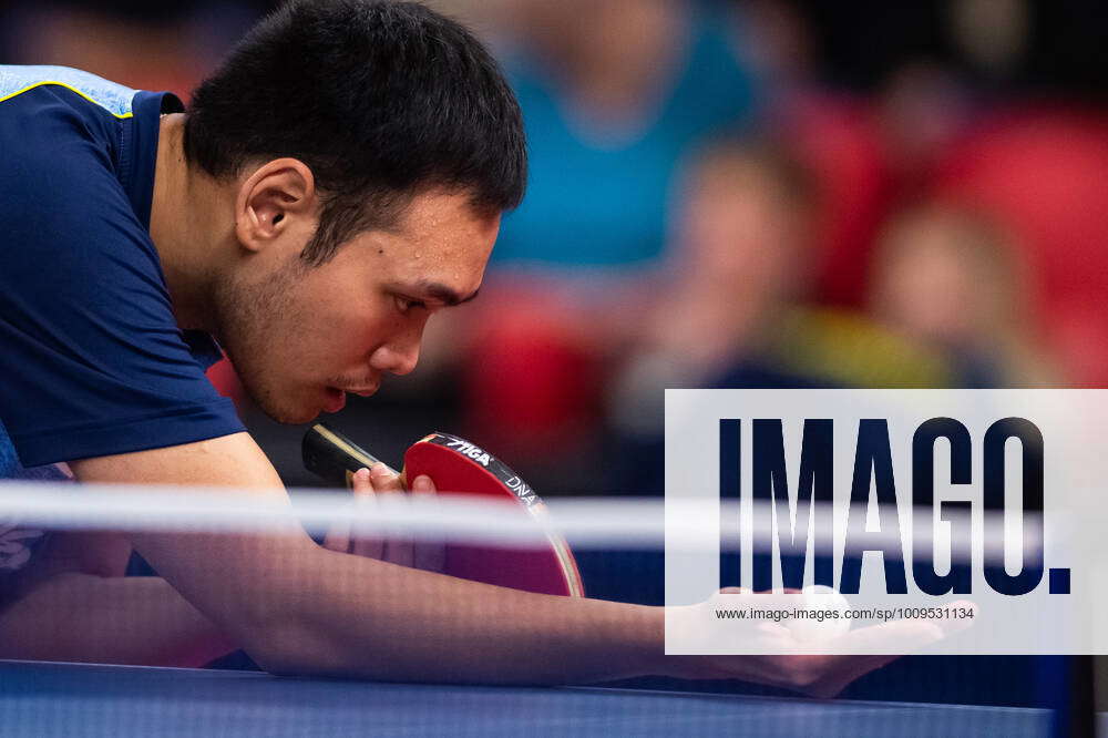 Record Metanee Tawan during the table tennis match in the Ping-Pong ...