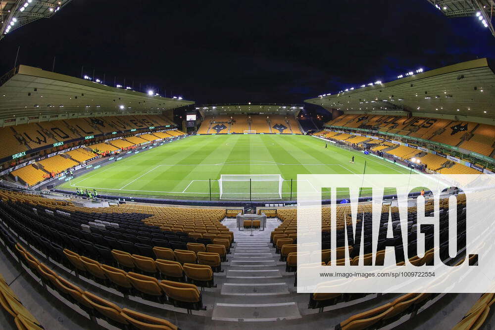 Premier League Wolverhampton Wanderers v Arsenal Interior view of ...