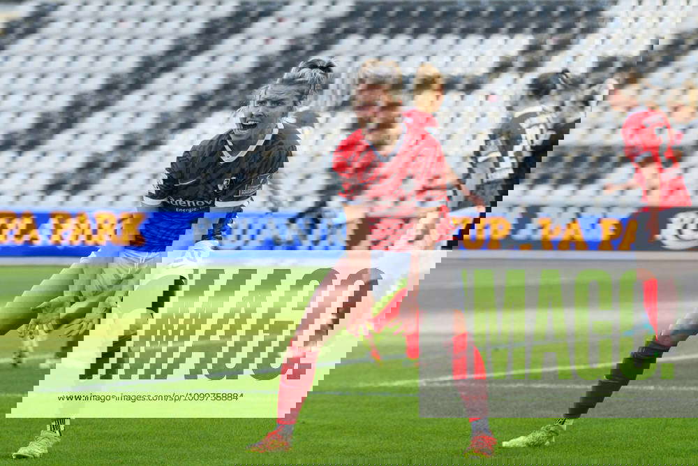 Freiburg, Germany, Feb 12th 2022 Jana Vojtekova angry during the Flyeralarm Frauen Bundesliga match