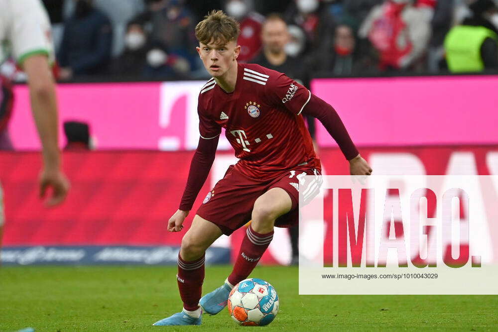 Paul WANNER Bayern Muenchen , action,single action,single picture,crop,full body shot,whole figure