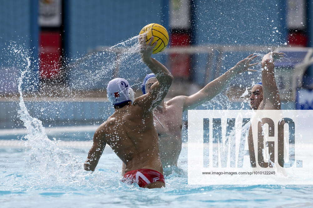 Malta s Jake Muscat (L) shoots at goal during the LEN European Water ...