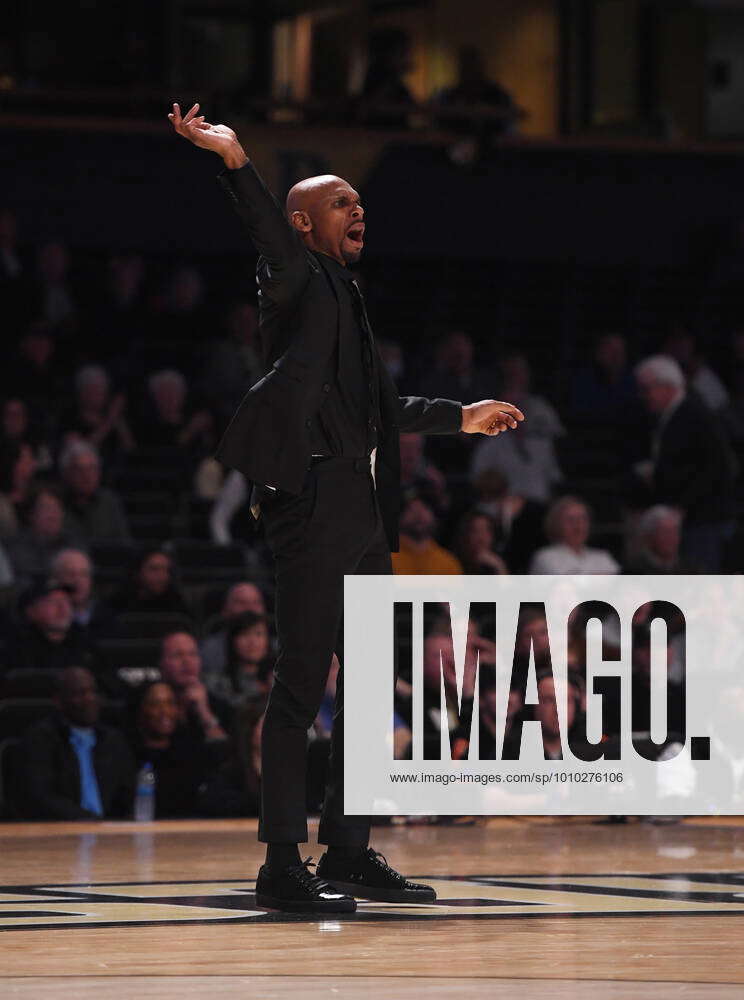 March 1, 2022 Vanderbilt Commodores head coach Jerry Stackhouse cant ...