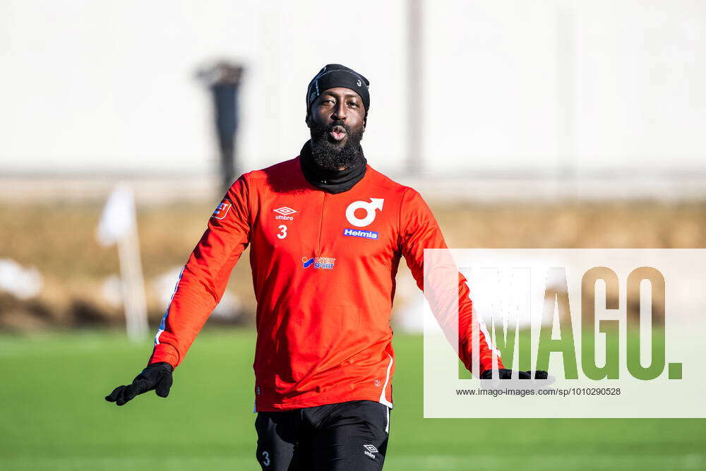 220302 Ronald Mukiibi during a training session with Degerfors on March ...