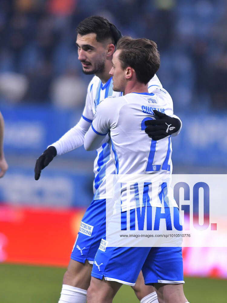 Andrei Virgil Ivan congratulates Gustavo Vagenin after a goal scored in ...