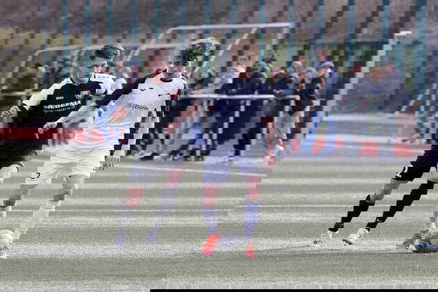 Adrian Baessler Bässler SI li against Alessandro Toia SCV re Saturday ...