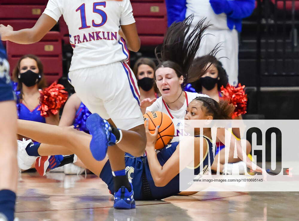 PALO ALTO, CA - MARCH 18: Georgia Tech Yellow Jackets guard Eylia Love ...