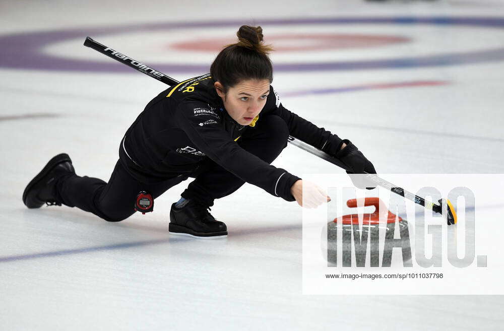 Anna Fowler (pictured) and Rob Fowler of Great Britain in action during ...