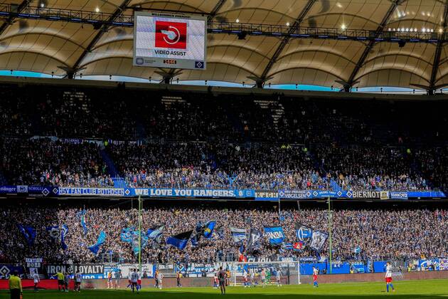 HSV Fans North Stand Spectators Fans Banner Castaways Clique North We ...