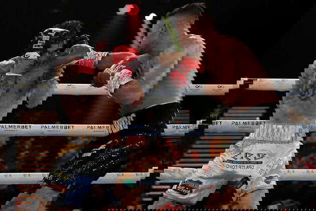 BOXING GARSIDE MATET, Tyler Blizzard and Daniel Harwood during the ...