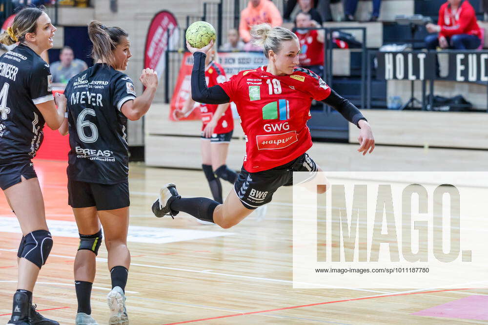 Lea Gruber SV Union Halle Neustadt, 19 action, action, 4 9 2022, Halle ...