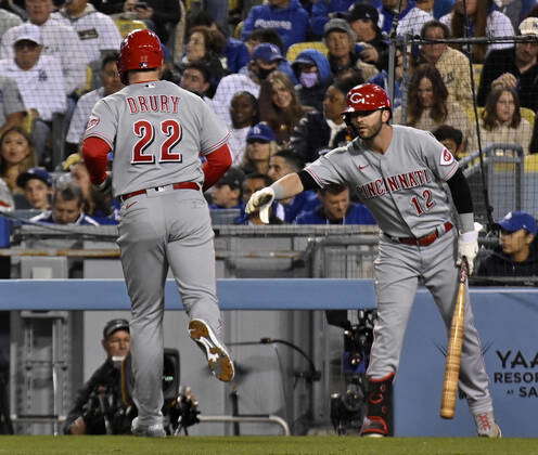 Cincinnati Reds Brandon Drury celebrates with teammate Tyler Stephenson ...