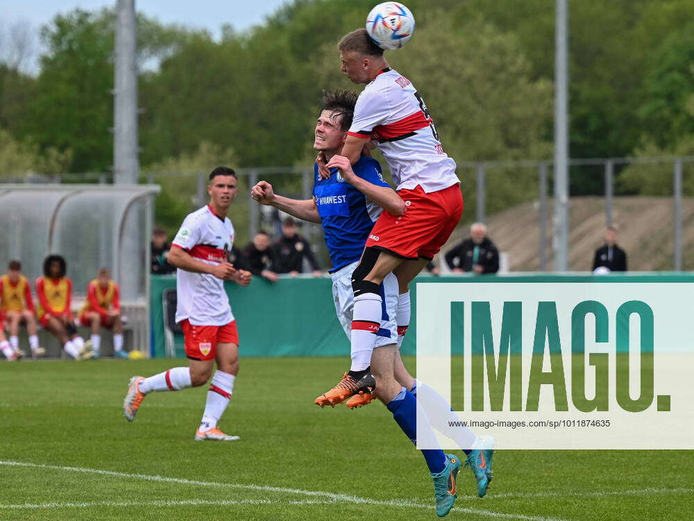Piggyback Niklas Doerr FC Schalke 04, 09 and Paulo Fritschi VfB ...