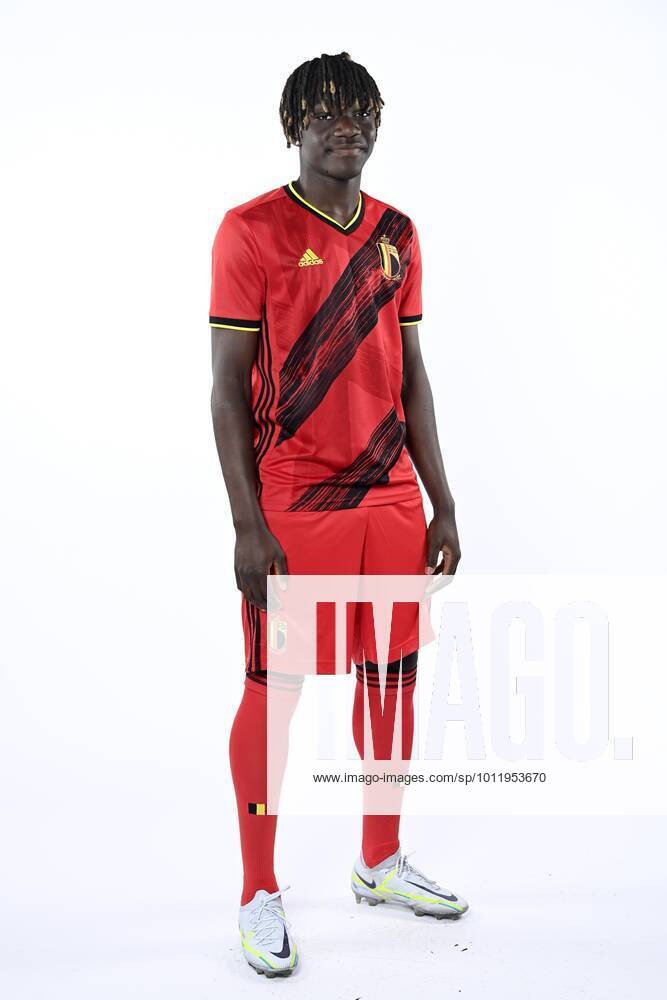 TUBIZE, BELGIUM - MAY 12 : Frederic Soelle Soelle of U17, U 17 Belgium ...