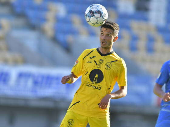 Paul Costelus Costea in the football match between FC Arges and Gaz ...