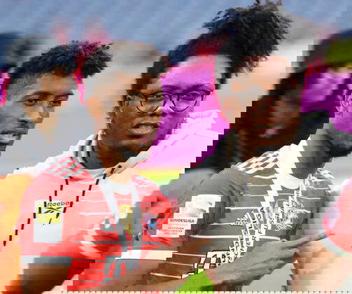 11 Kingsley Coman and mother Katia FCB championship honor, honor ...