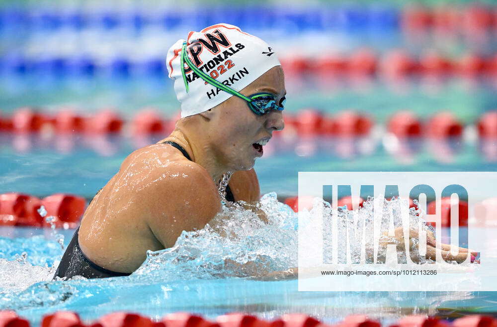 SWIMMING AUSTRALIAN CHAMPIONSHIPS, Abbey Harkin swims in the Heats of ...