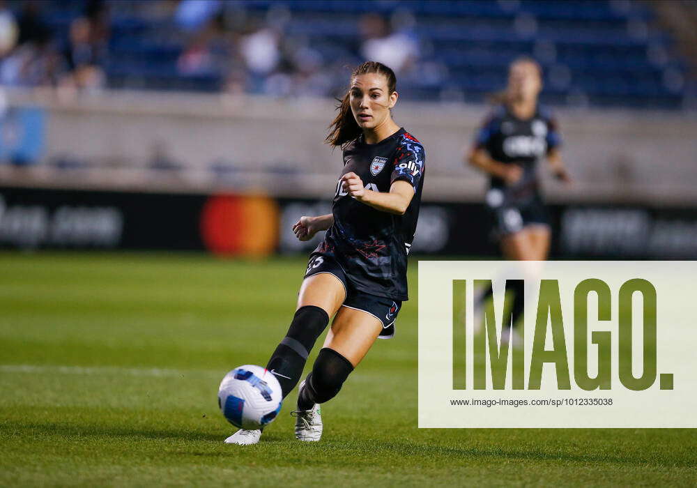 BRIDGEVIEW, IL - MAY 28: Chicago Red Stars defender Tatumn Milazzo (23 ...