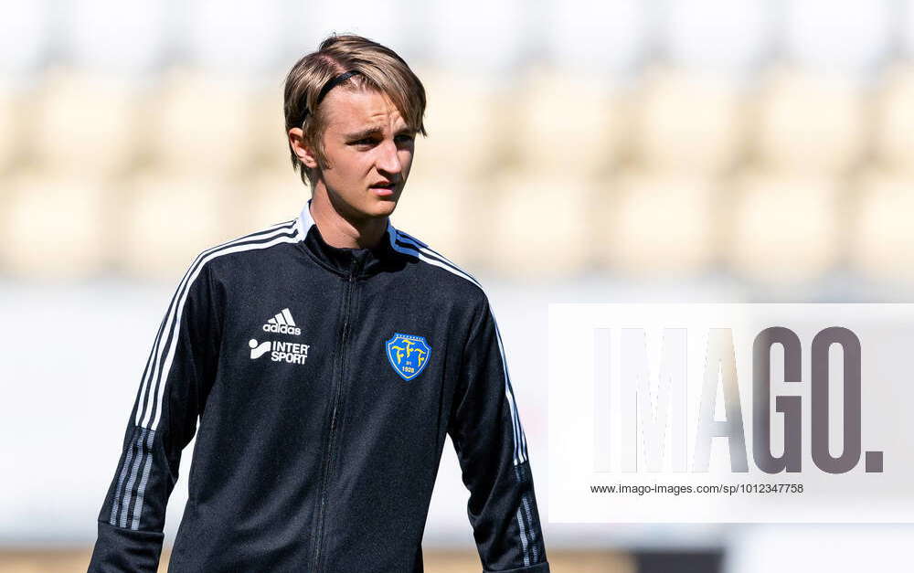 220529 Falkenbergs Melker Larsson before the football match in Ettan ...