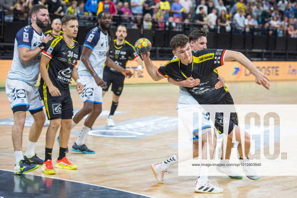 Hugo Brouzet (Chambery Savoie Mont-Blanc Handball) HANDBALL : Liqui ...