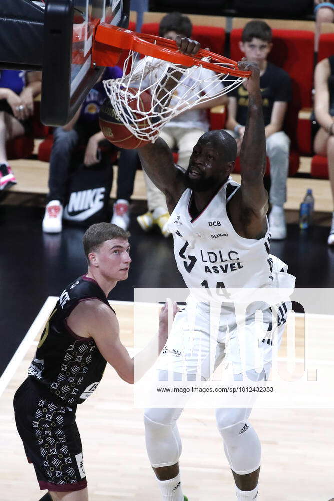 Gist james Asvel BASKETBALL : LDLC Asvel vs Dijon (JDA) - Seniors -men ...