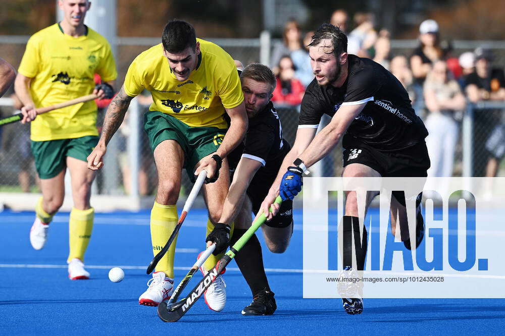 HOCKEY NEW ZEALAND AUSTRALIA, Blake Govers of the Kookaburras (second ...