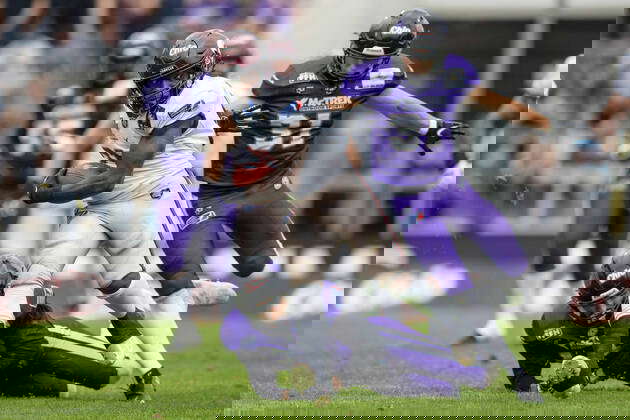 Frankfurt Galaxy Rhein Fire, ELF Jason Rillwann Aguemon Rhein Fire, 21 ...