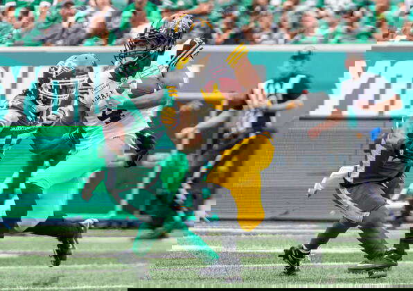 Regina, SK, Canada: Hamilton Tiger-Cats defensive back Richard Leonard ...