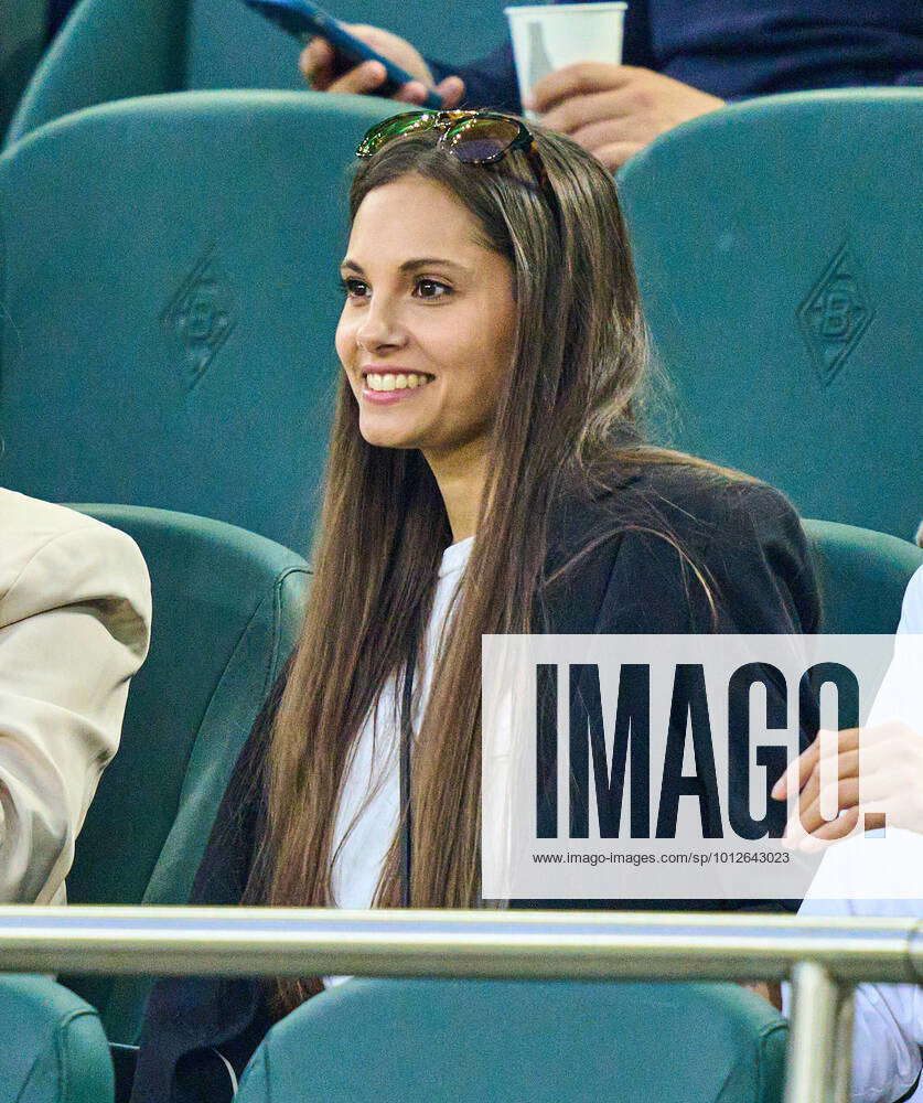 Mathea Fischer, girlfriend of Leon Goretzka in the UEFA Nations League ...