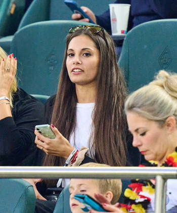 Mathea Fischer, girlfriend of Leon Goretzka in the UEFA Nations League ...