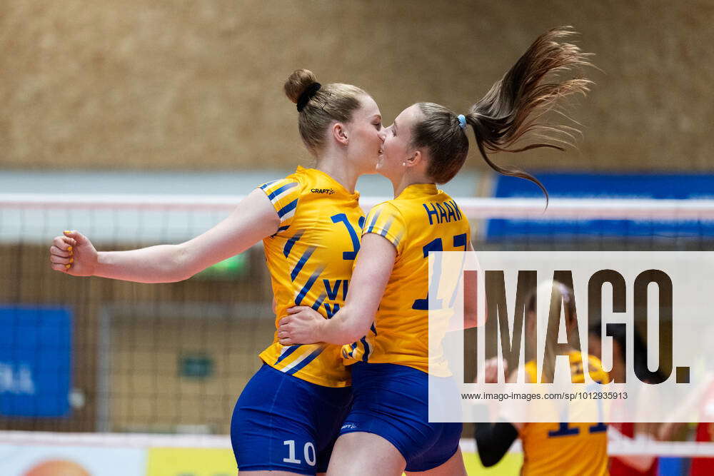 Isabelle Haak and Anna Haak of Sweden celebrates during the European ...