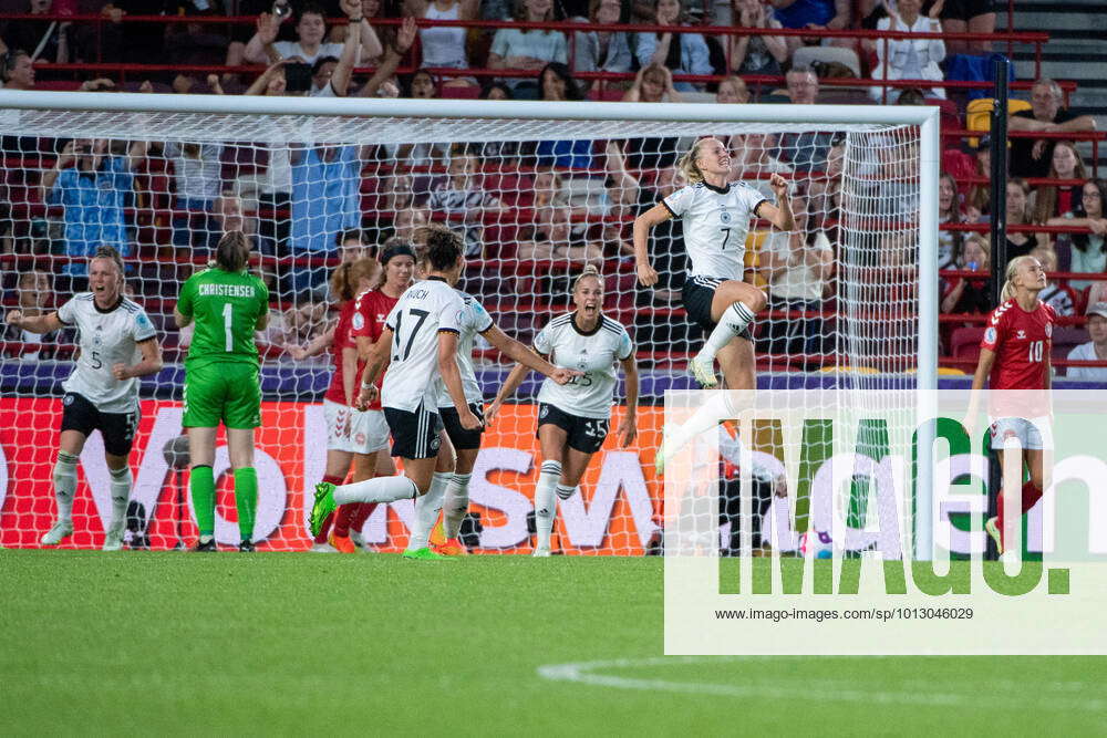 Lea Schueller Germany 7 , Giulia Gwinn Germany 15 , Felicitas Rauch ...