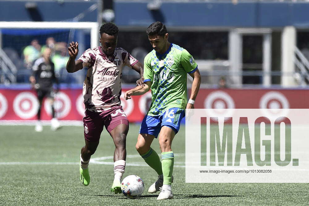 July 09, 2022: Seattle Sounders midfielder Alexander Roldan and ...