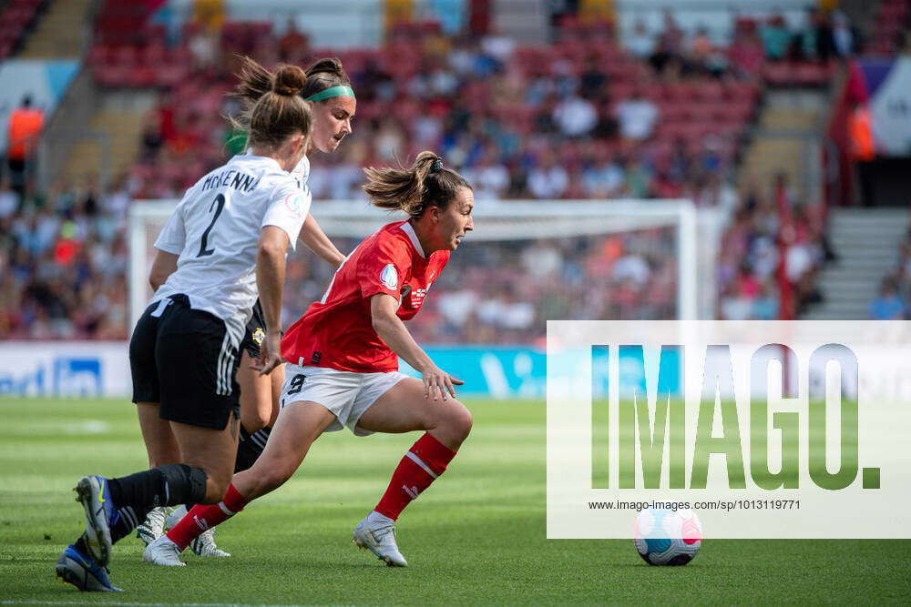 Barbara Dunst Austria 8 in duel with Rebecca McKenna Northern Ireland 2 ...