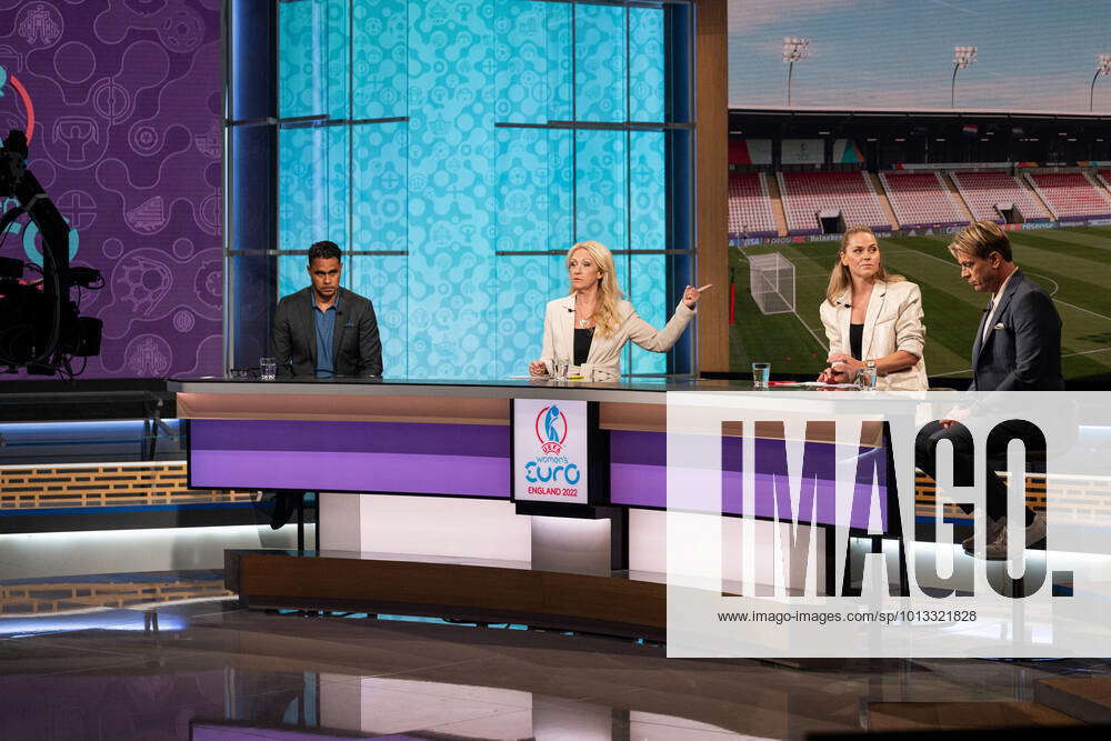 220722 Daniel Nannskog, Jane Björck and Lisa Dahlkvist in SVTs EM ...