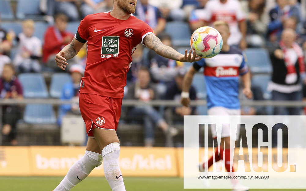 Foto : Mike Wunderlich ( 1. FCK ) Fussball 2. Liga am Soa 23.07.2022 ...