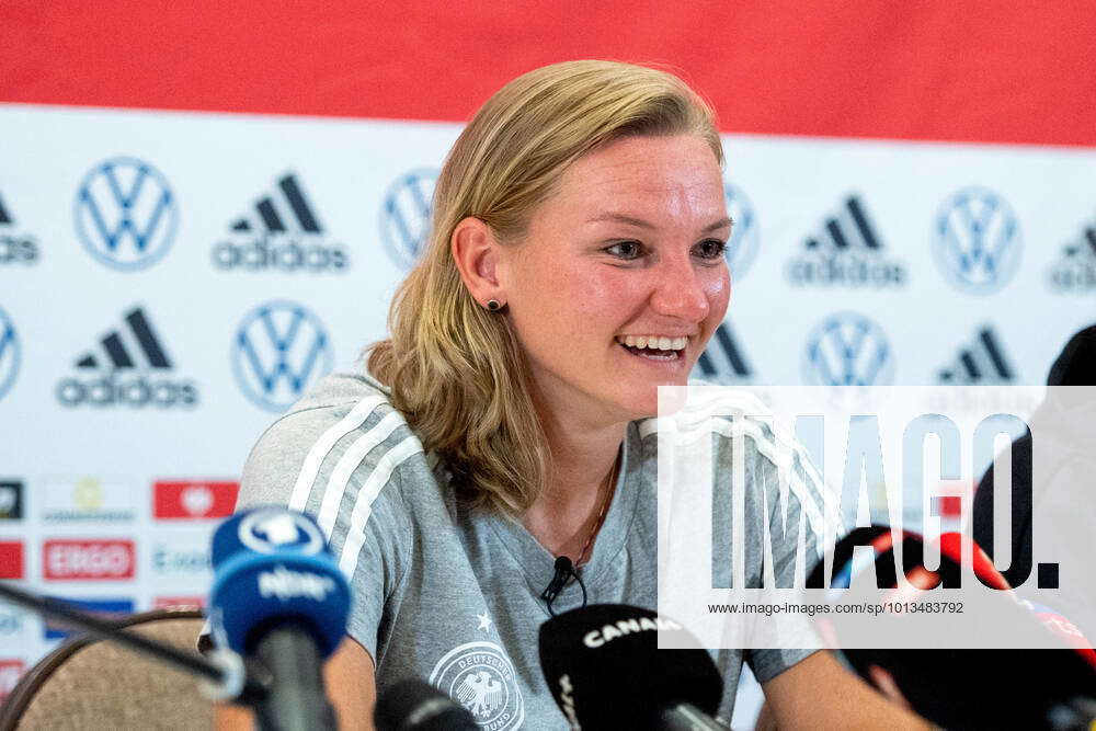 Alexandra Popp Germany 11, Kathrin Hendrich Germany 3, GBR, Press ...