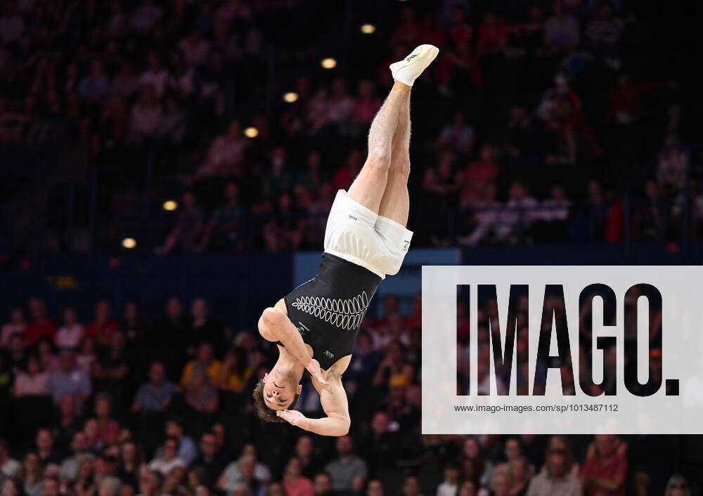 COM22 GYMNASTICS, Samuel Dick of New Zealand in action during the Floor ...