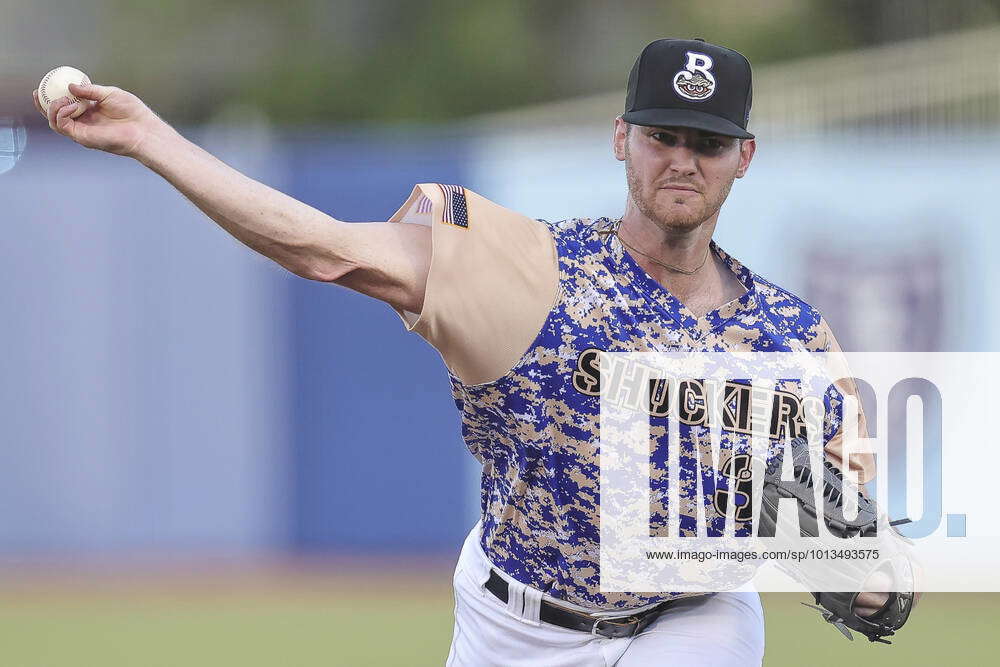 July 27, 2022: Biloxi Shuckers pitcher TJ Shook (39) during an MLB ...