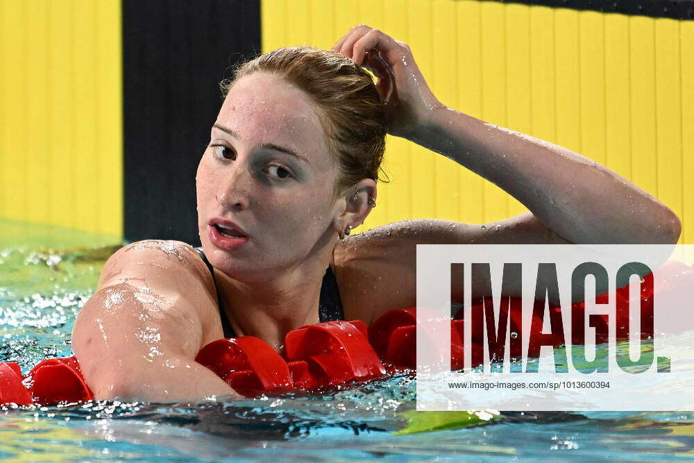 COM22 SWIMMING FINALS, Mollie O Callaghan of Australia reacts after ...