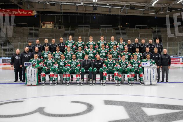 BACK ROW FROM LEFT Dentist Dr Roswitha Merk, team doctor Dipl med ...