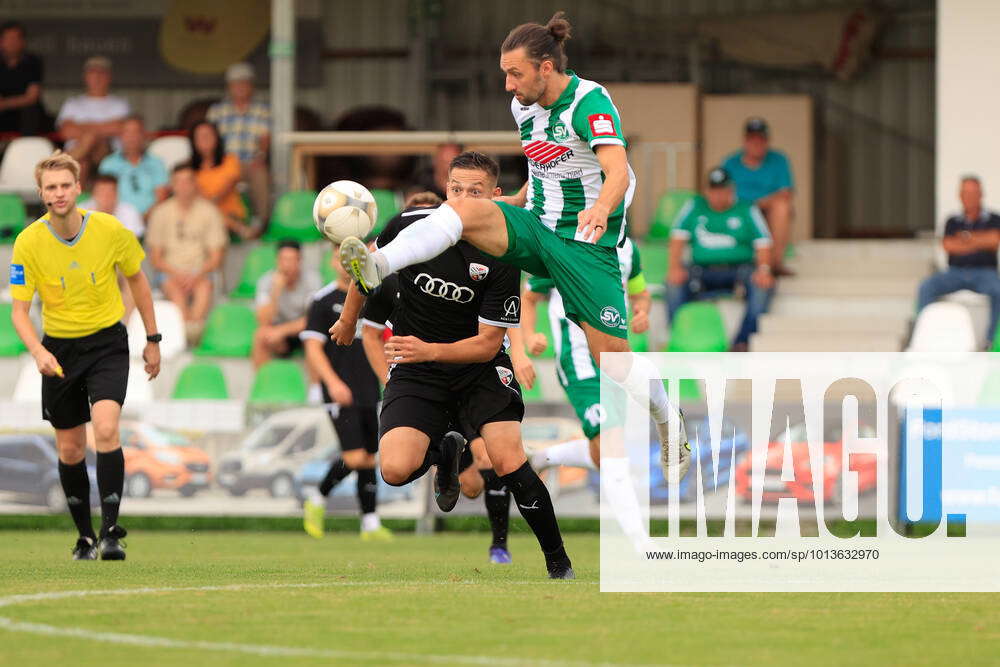 v l Egson Gashi FC Ingolstadt 04 II , Philipp Knochner SV Schalding ...