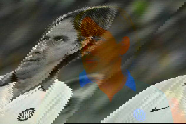 FC Internazionale v Villarreal CF - Pre-Season Friendly Edin Dzeko ...