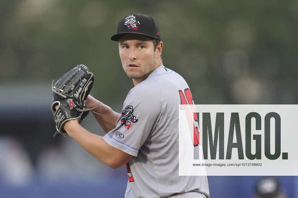 August 10, 2022: Rocket City Trash Pandas pitcher Brett Kerry (15 ...