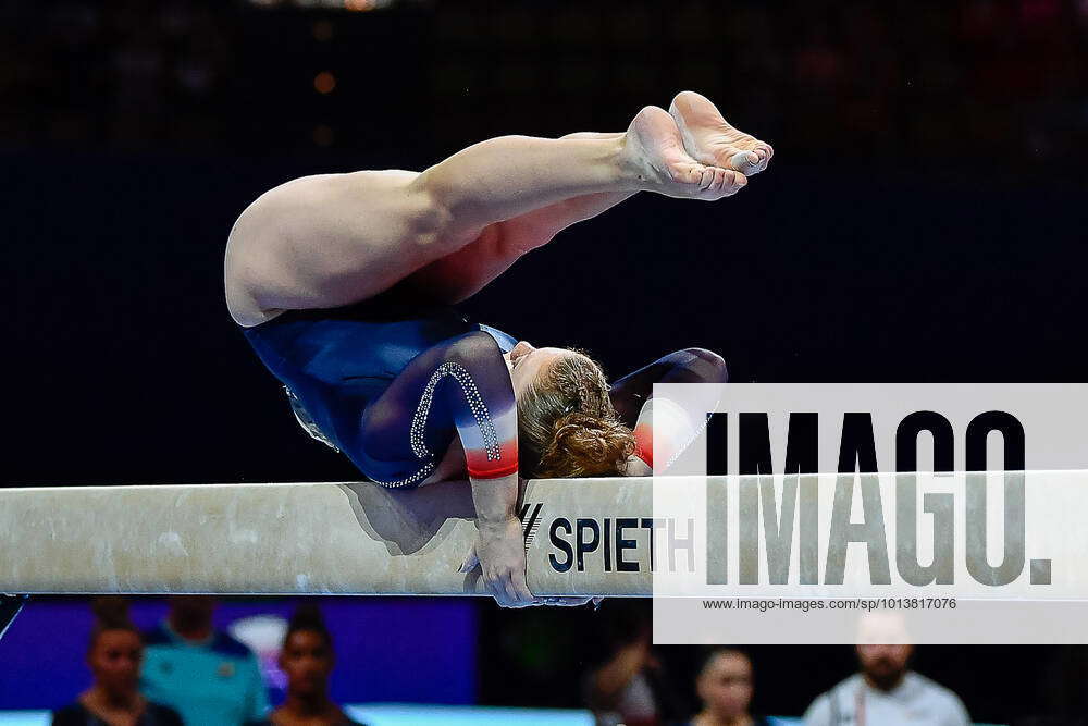 OSYSSEK-REIMER Morgane (FRA) on the balance beam (Schwebebalken). GER ...