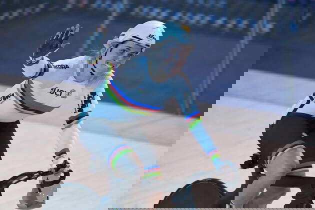 Track cycling HINZE Emma GER in the sprint final in track cycling at ...