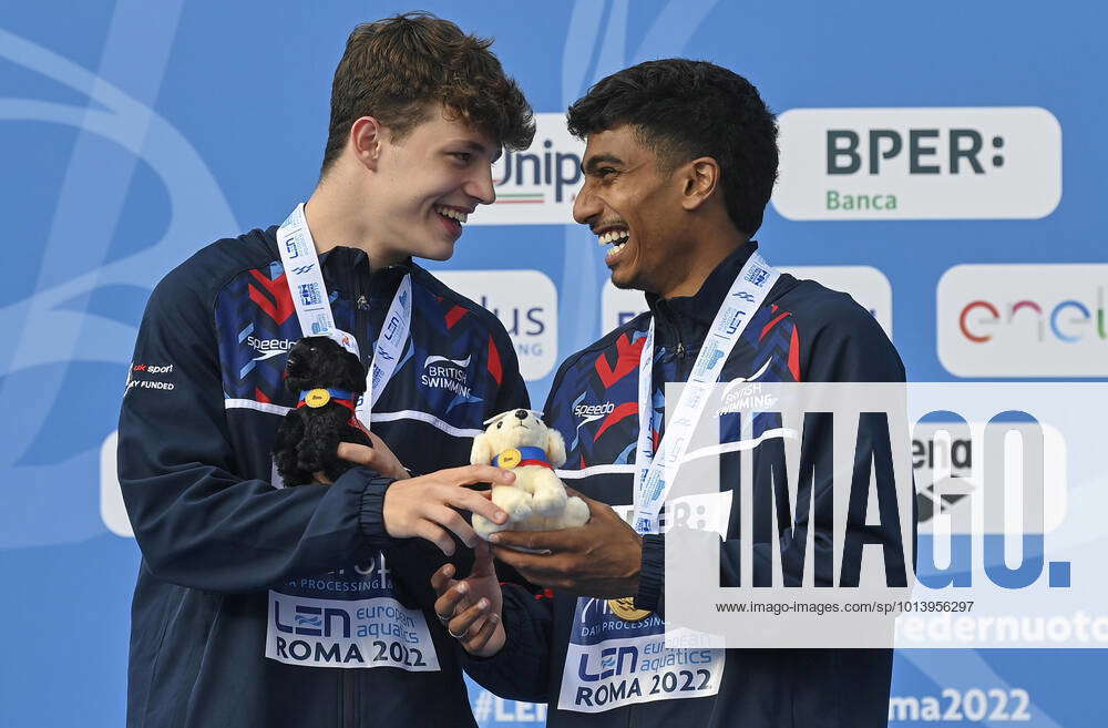 Rome: Ben Cutmore and Kyle Kothari of Britain pose on the podium after ...